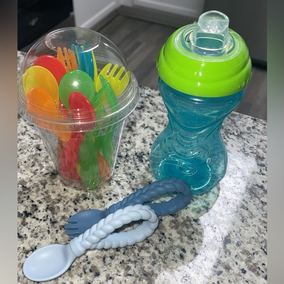 Nubby | Other | Infantkids Spoons And Forks Sippy Cup | Poshmark